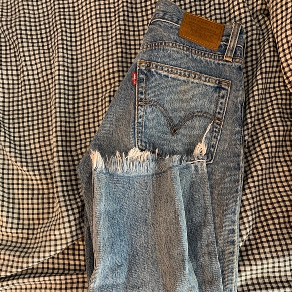 Levi's | Jeans | Levis Wedgie Icon Highrise Jeans In Shut Up | Poshmark